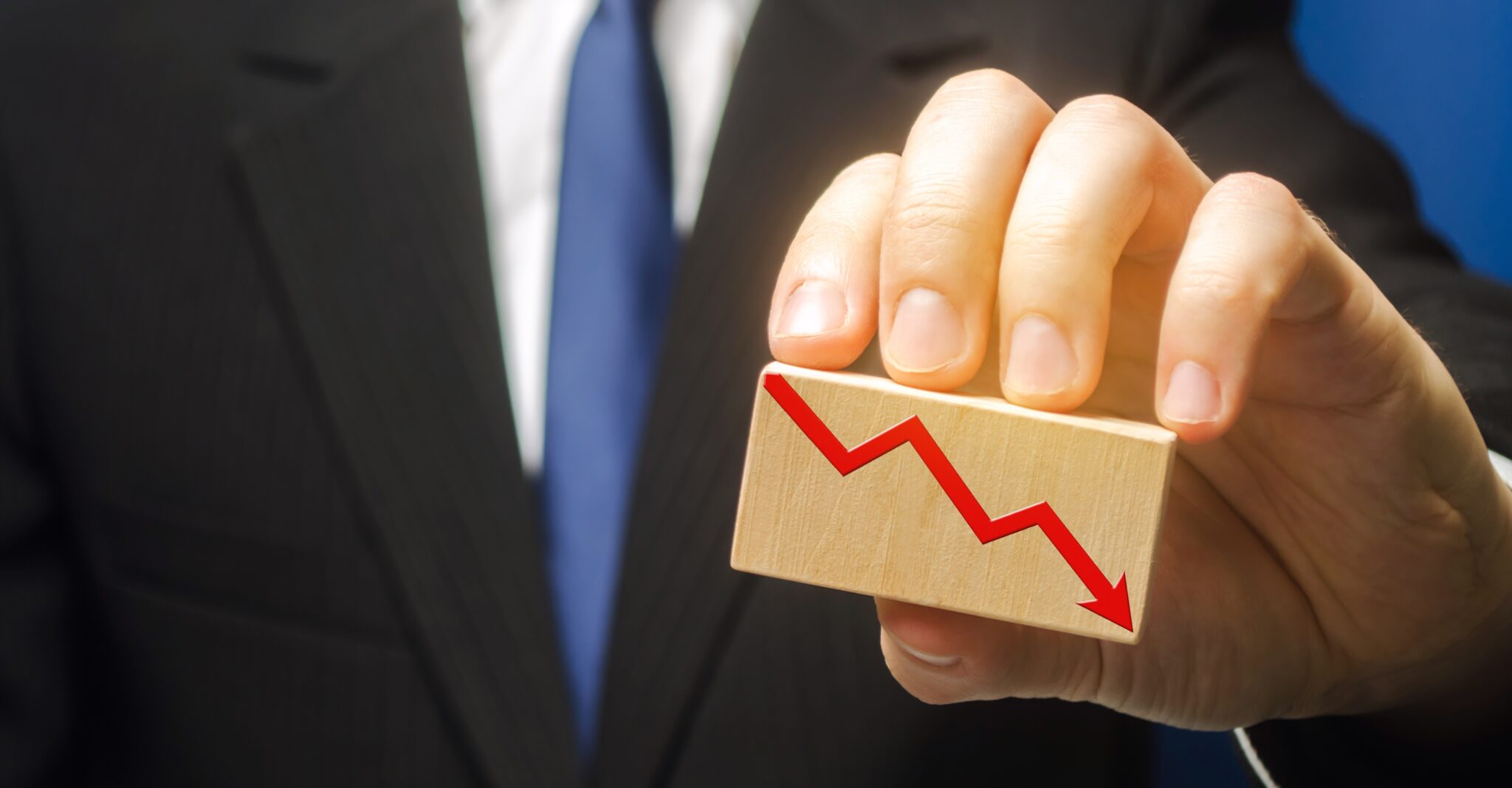 Apa itu Resesi Global: Pengertian, Penyebab, dan Dampak | HSB Investasi