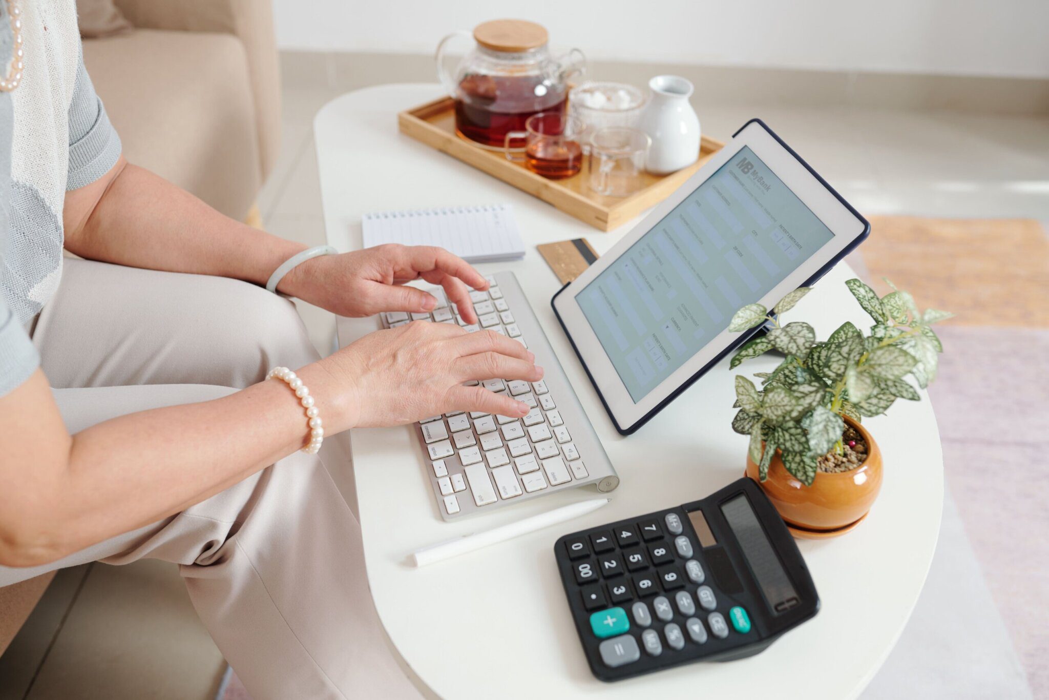 Definisi Money Changer Online dan Penggunaanya | HSB Investasi