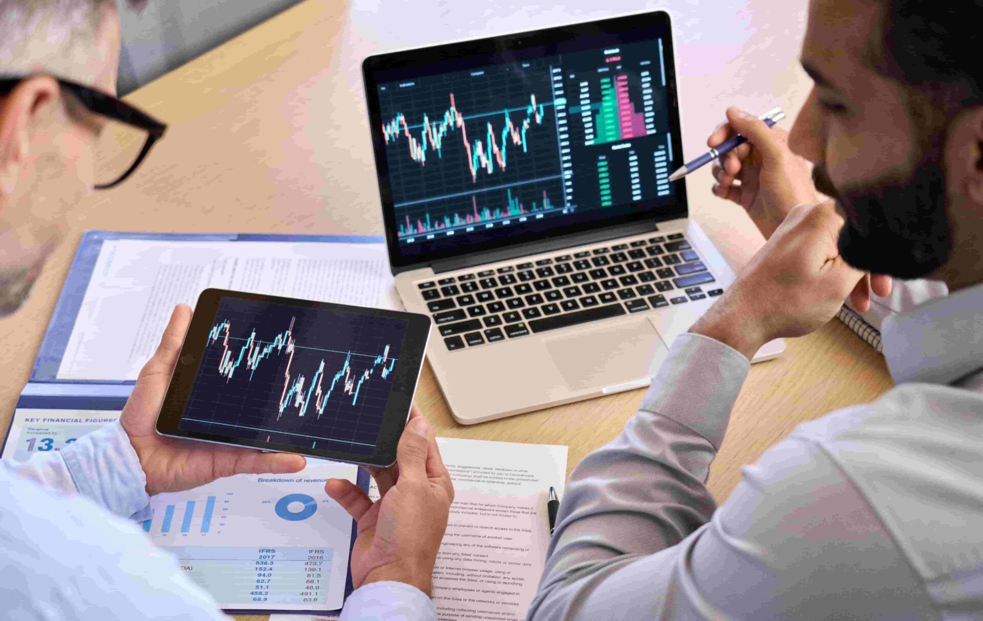 Shadow Candlestick, Ekor Penunjuk Sentimen Pasar | HSB Investasi
